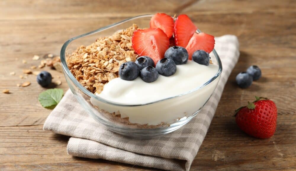 Unlock The Surprising Health Benefits Of Daily Yogurt Consumption ...
